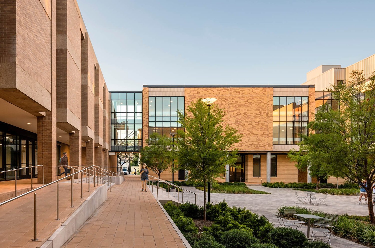 News: UNT CVAD Recognized by Critic — Machado Silvetti