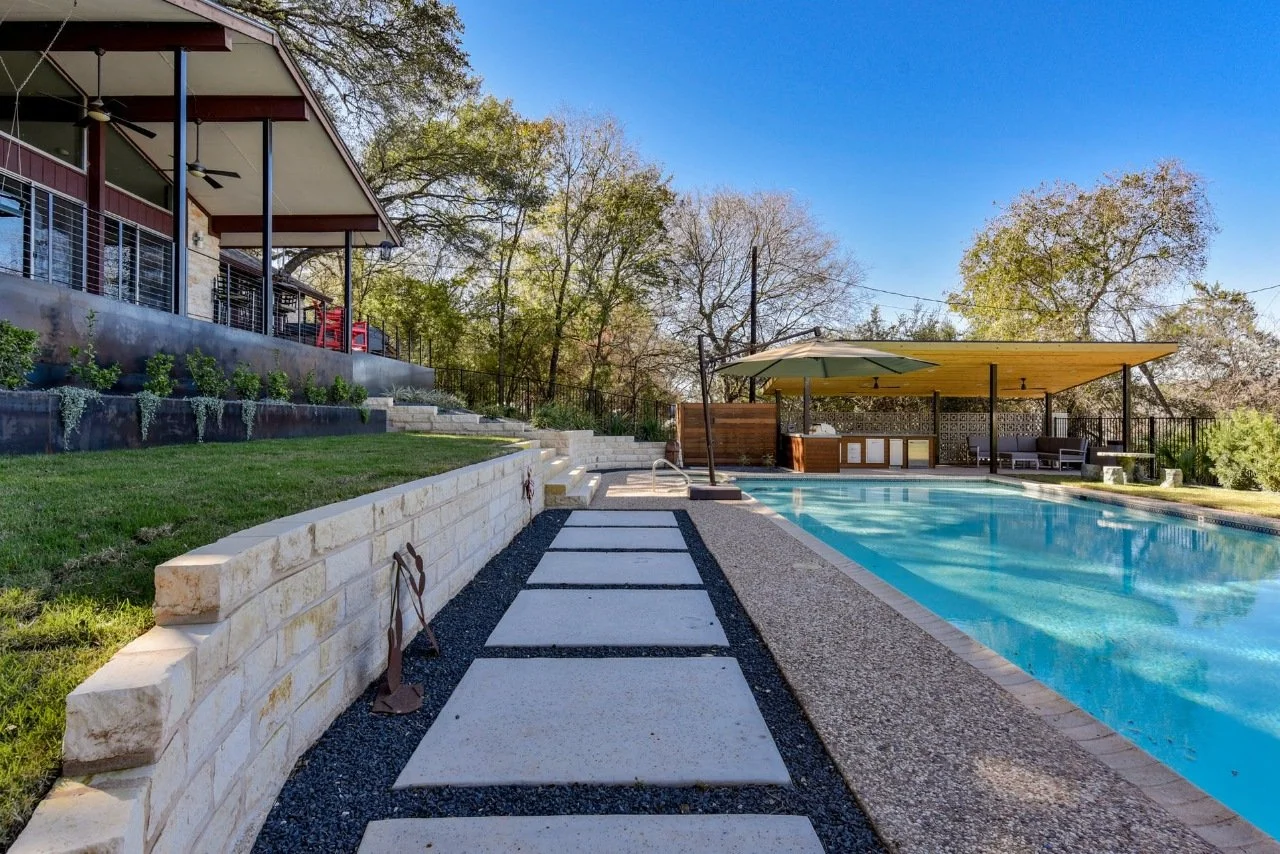 Modern Comforts Poolscape in Austin, TX | Ground & Garden