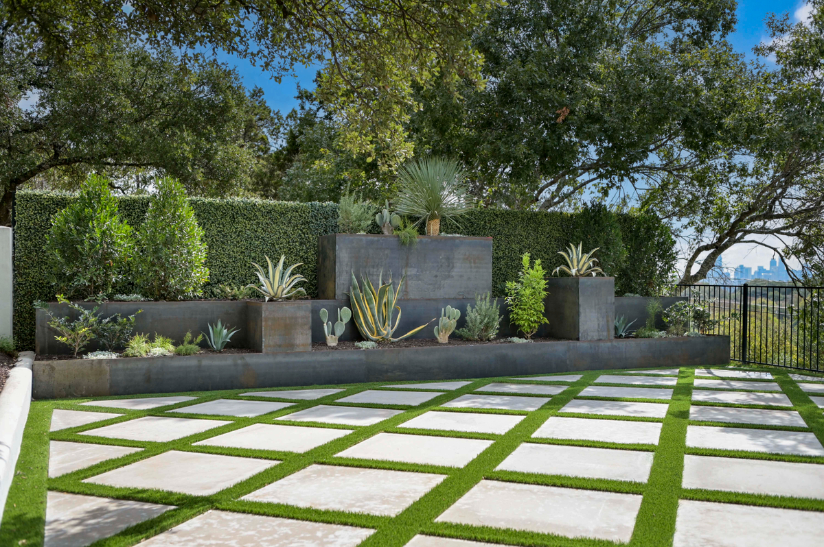 Ground & Garden | Outdoor Living & Landscape Maintenance in Austin, TX