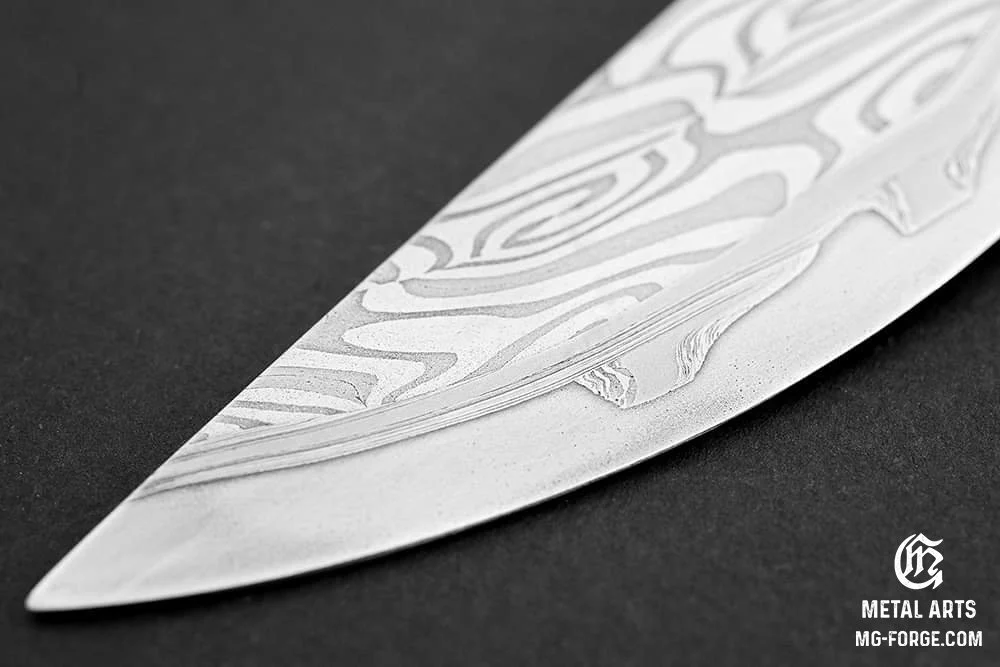 Handmade Knives from Damascus & Tamahanage Steel | Japanese Techniques ...