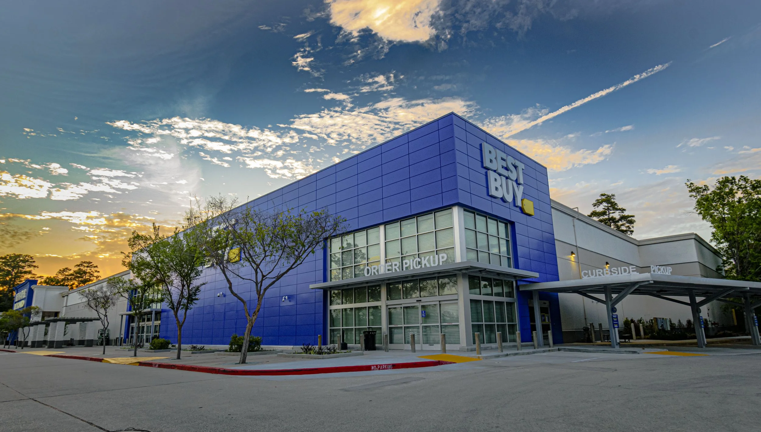 About Wulfe & Co. — Wulfe & Co. | Commercial Retail Real Estate