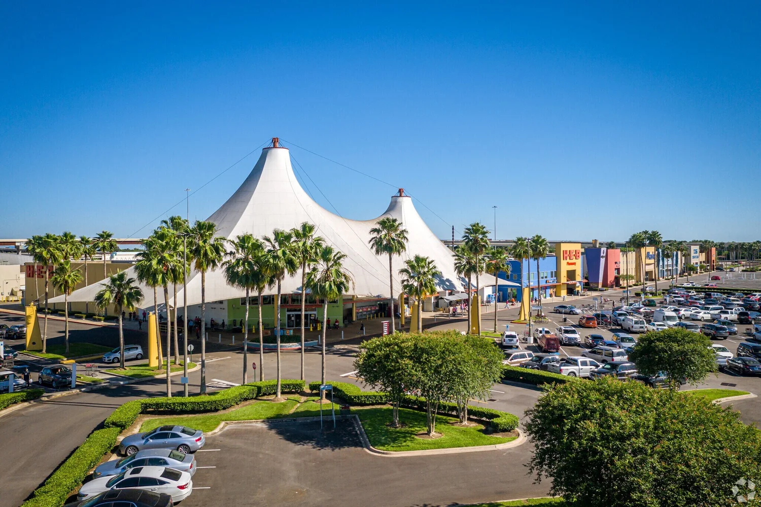 Gulfgate Center — Wulfe & Co. | Commercial Retail Real Estate