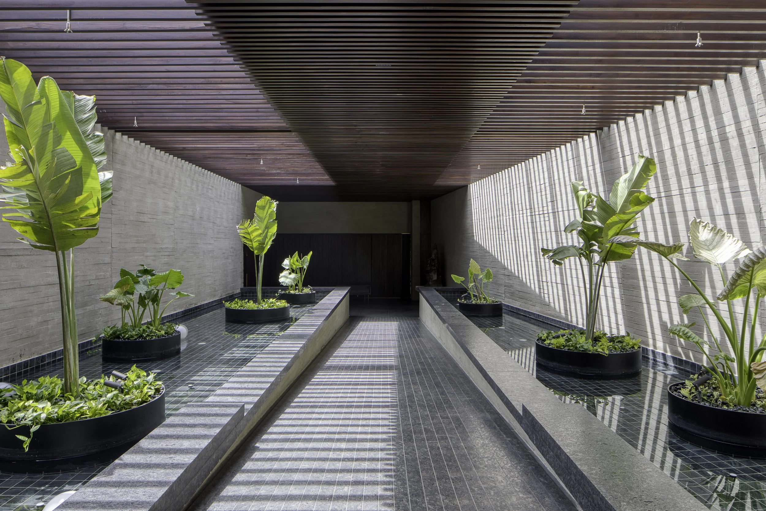 Tropical Indian Architects | Copper House | Spasm Design Architects