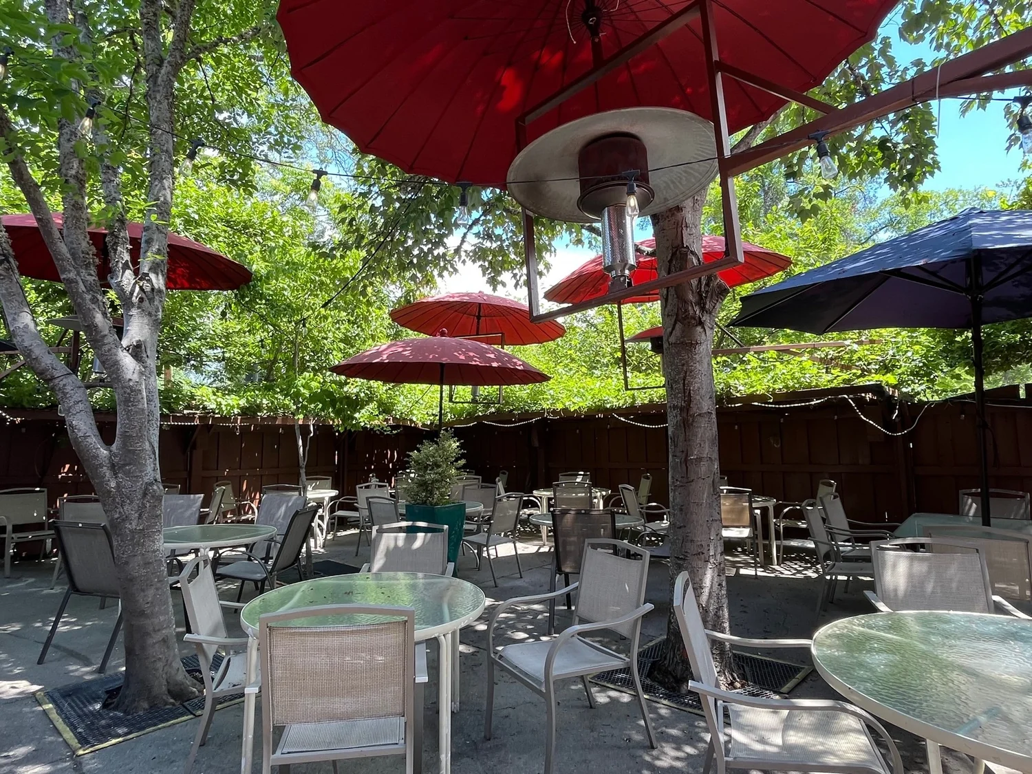 Eat Jville Inn | The Restaurant at the Jacksonville Inn