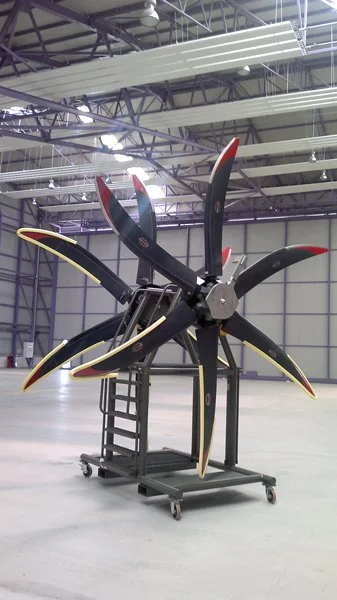 ATA-61 PROPELLERS - PROPULSORS — GSE Composystem