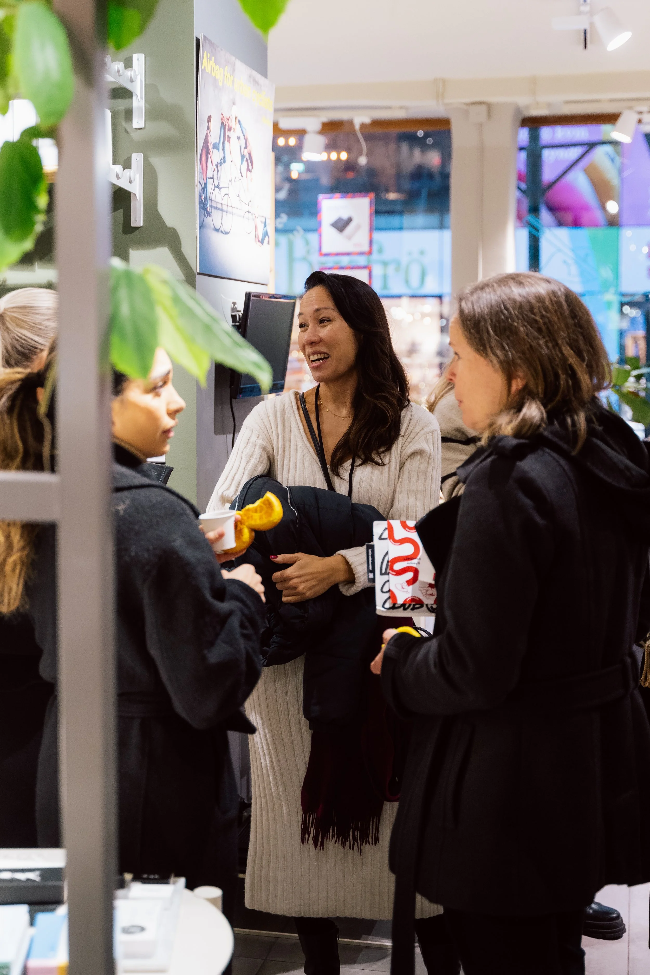 8 december @Designtorget — Marketing People Getting Breakfast™