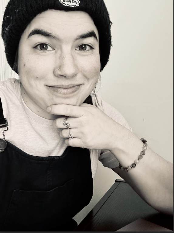 Ali Drake, MA, LMHCA — Colorful Minds Collective