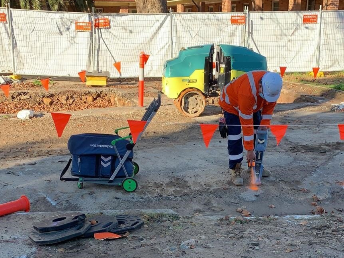 Utility Locating Services, Service Locating — Durkin