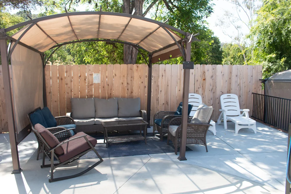 Admission | Buy Tickets & Season Passes — Mustang Waterpark