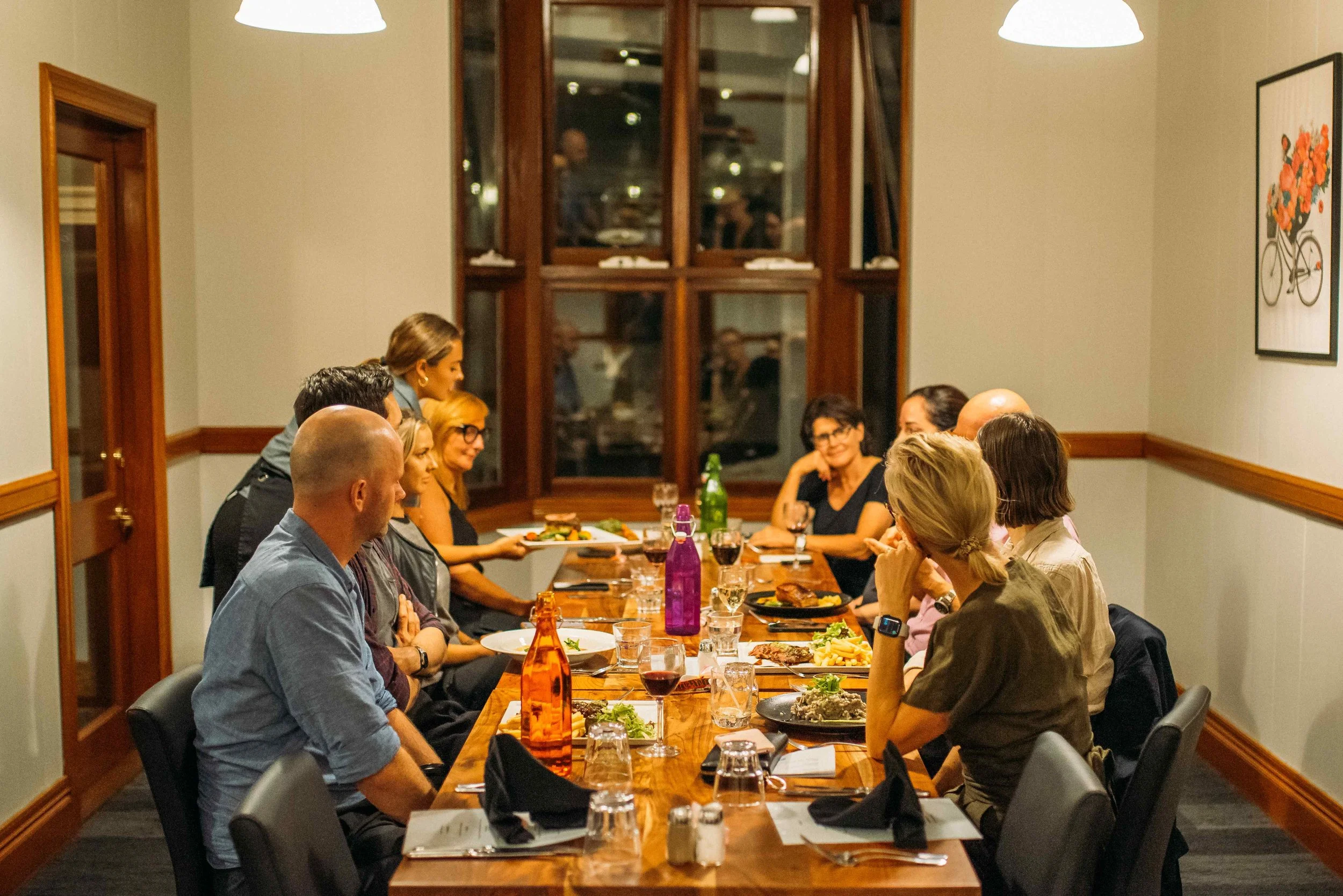 Bailey's Restaurant Norfolk Island — Pinetree Tours