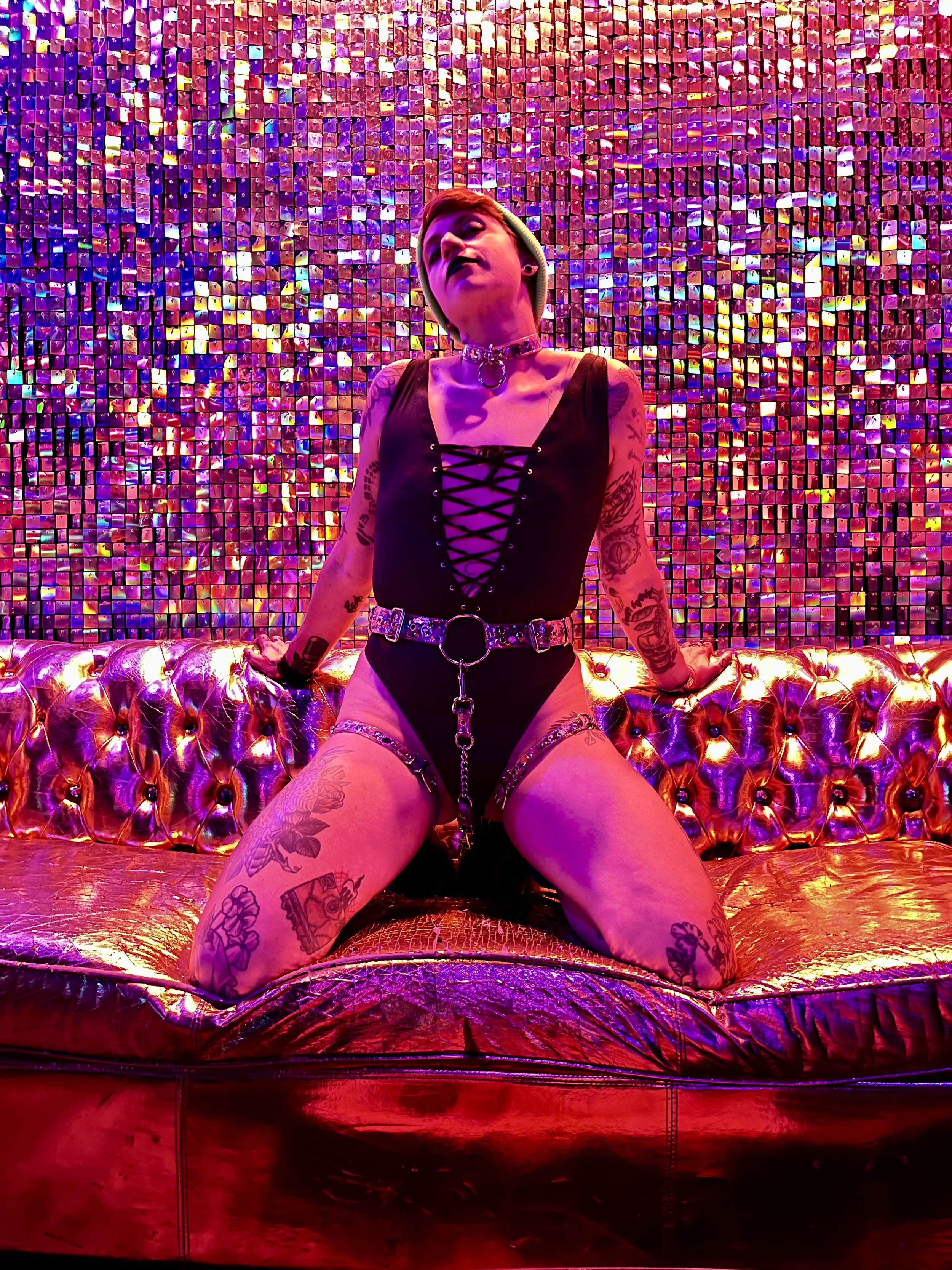 About Us — Hit Me Up - NYC's vetted community for Poly and Kink