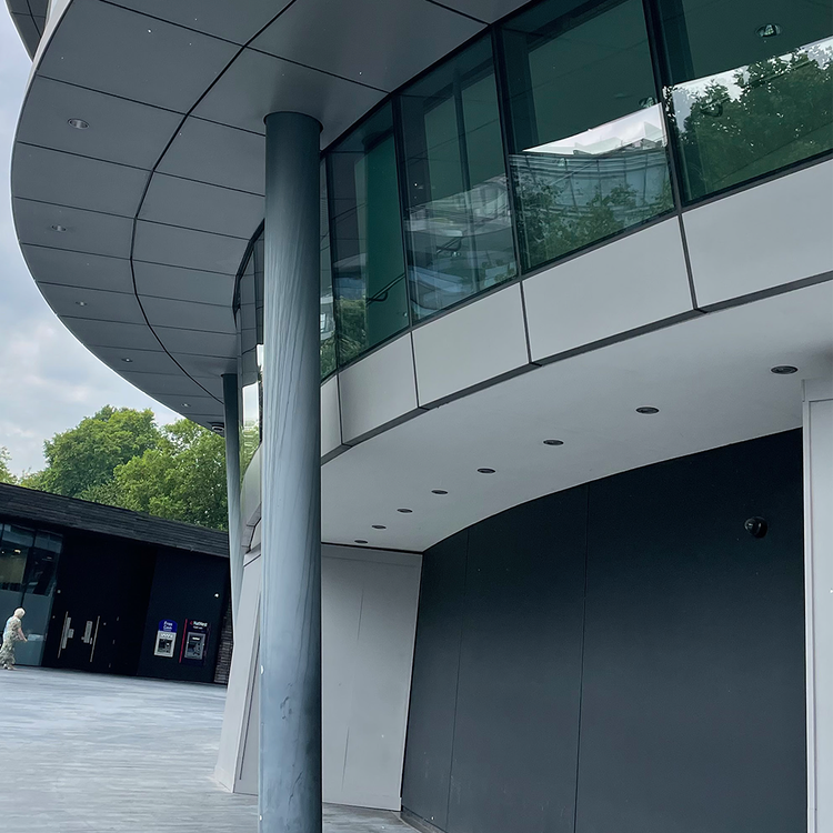 The Site — The Queen's Walk