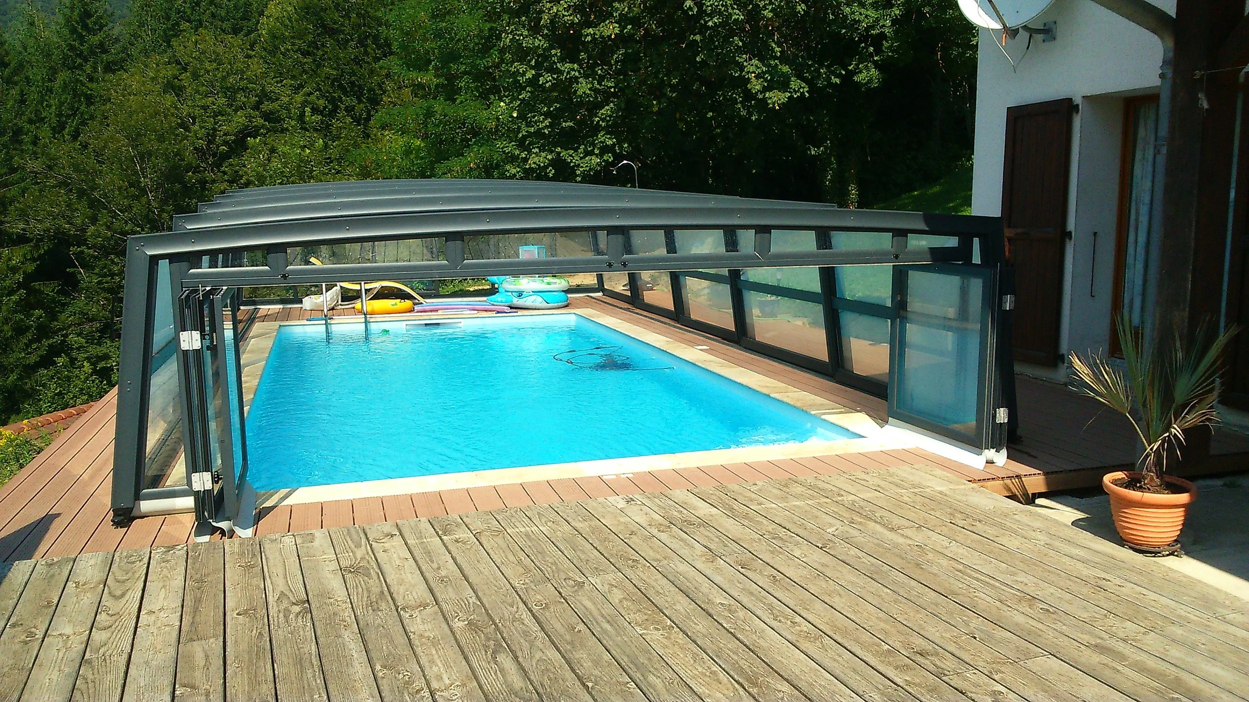 Innovative Pool Covers You'll Want to Look At — Blue Mountain Outdoor