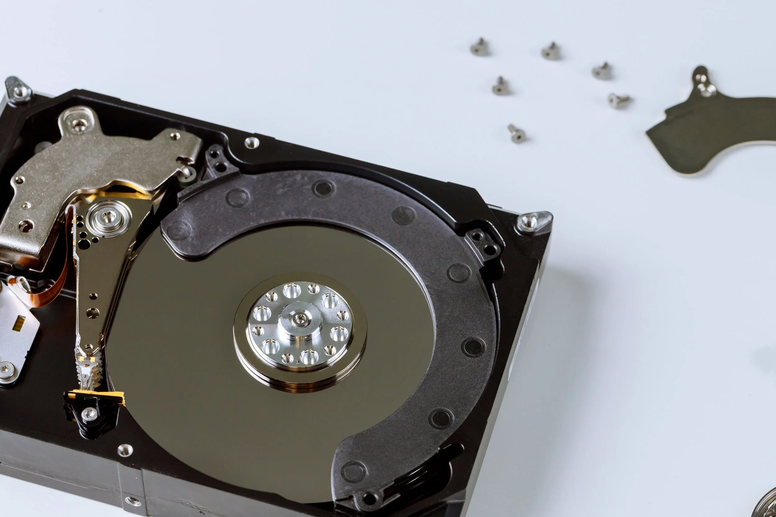 How to Destroy a Hard Drive Properly: Best Methods | The Shredders