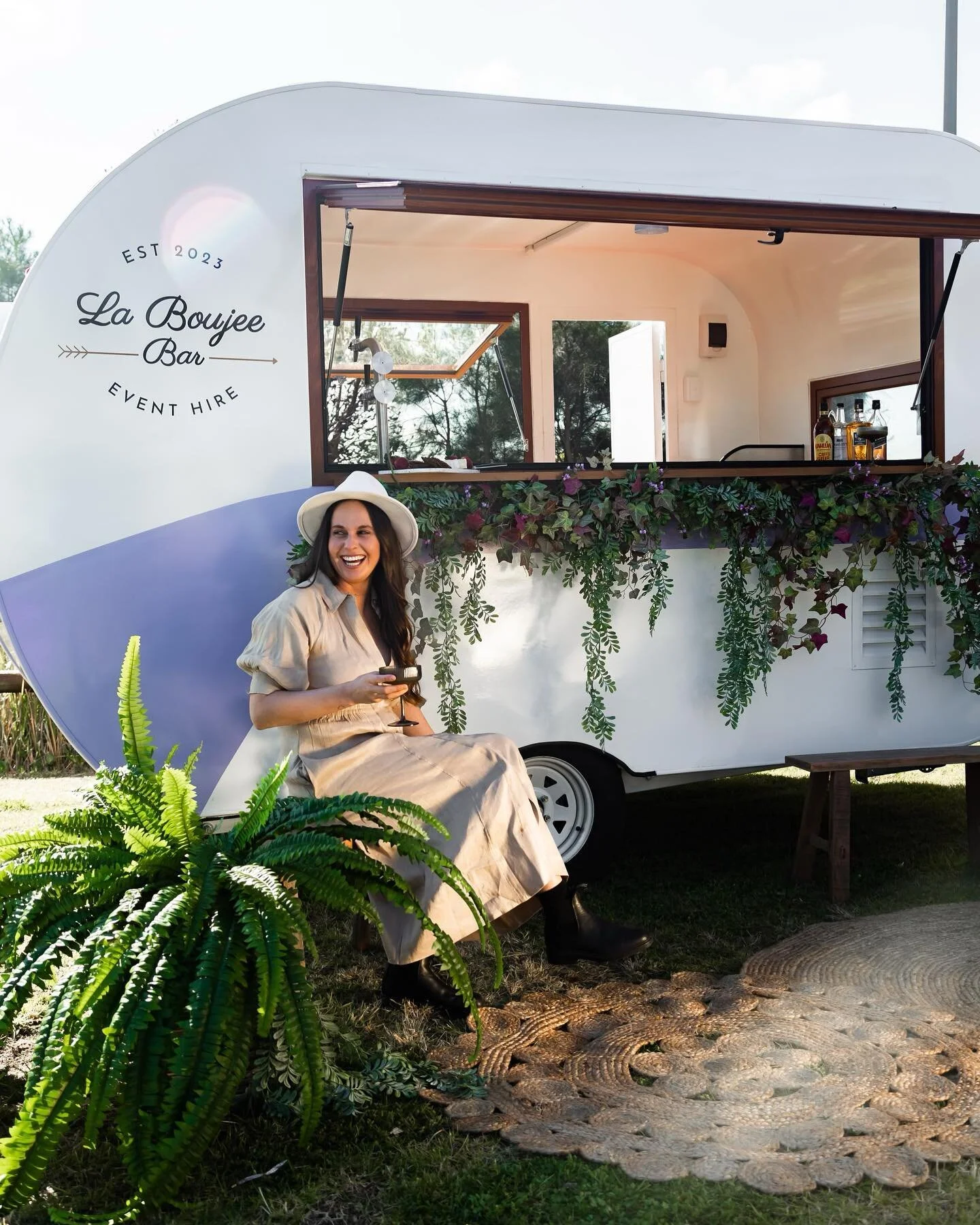 Mobile Caravan Bar Hire in Sydney | La Boujee Bar