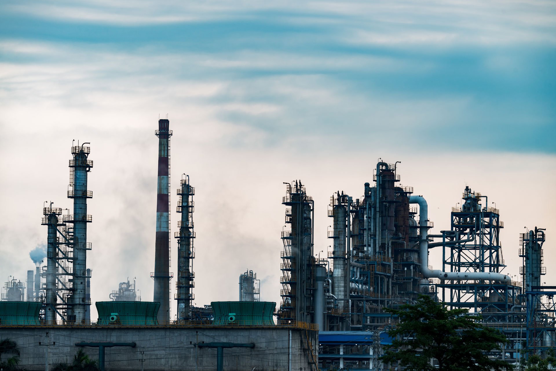 About — Petromar Holdings