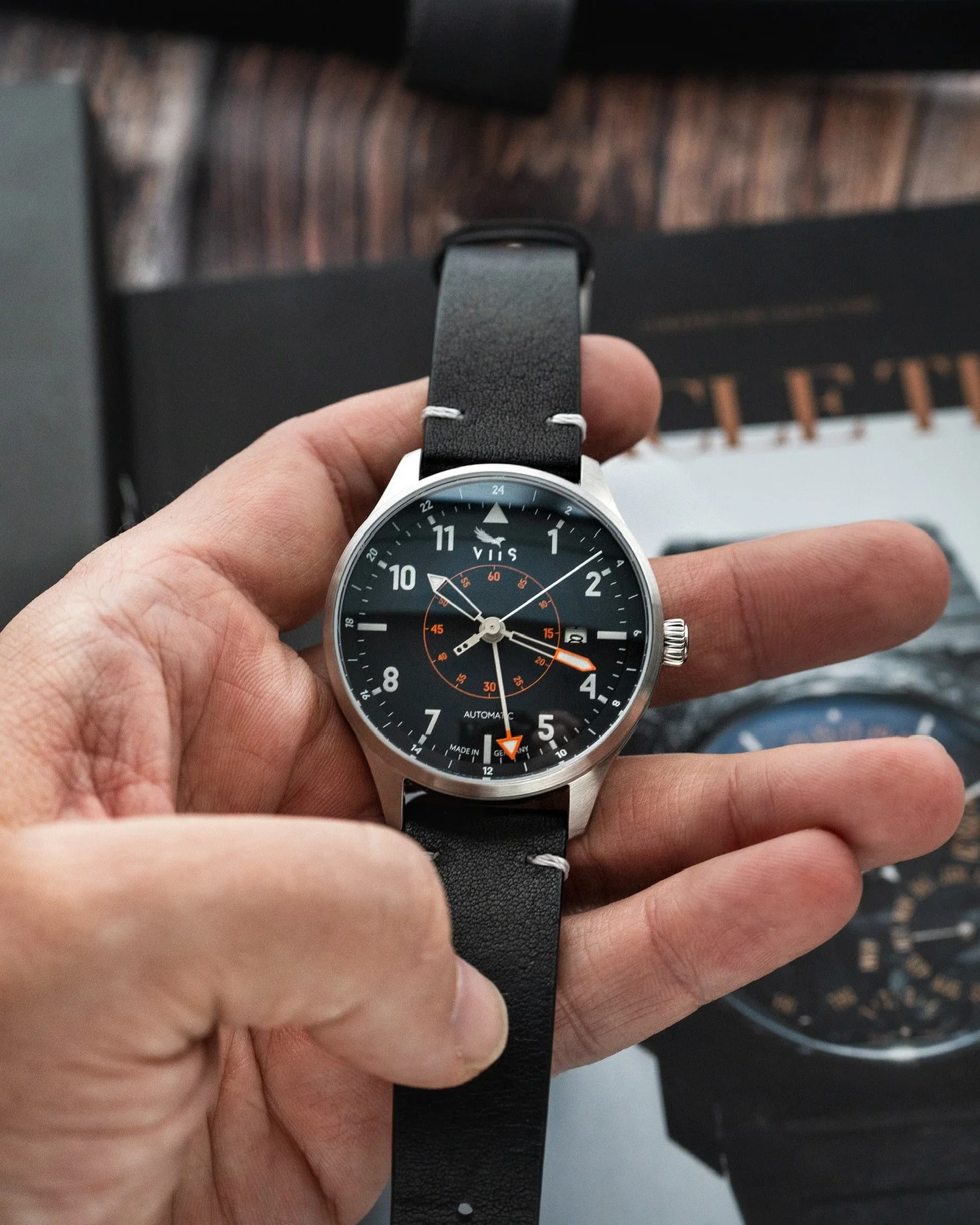 VIIS Flieger GMT 42 Velebit Review — Living With a Modern German Pilot ...