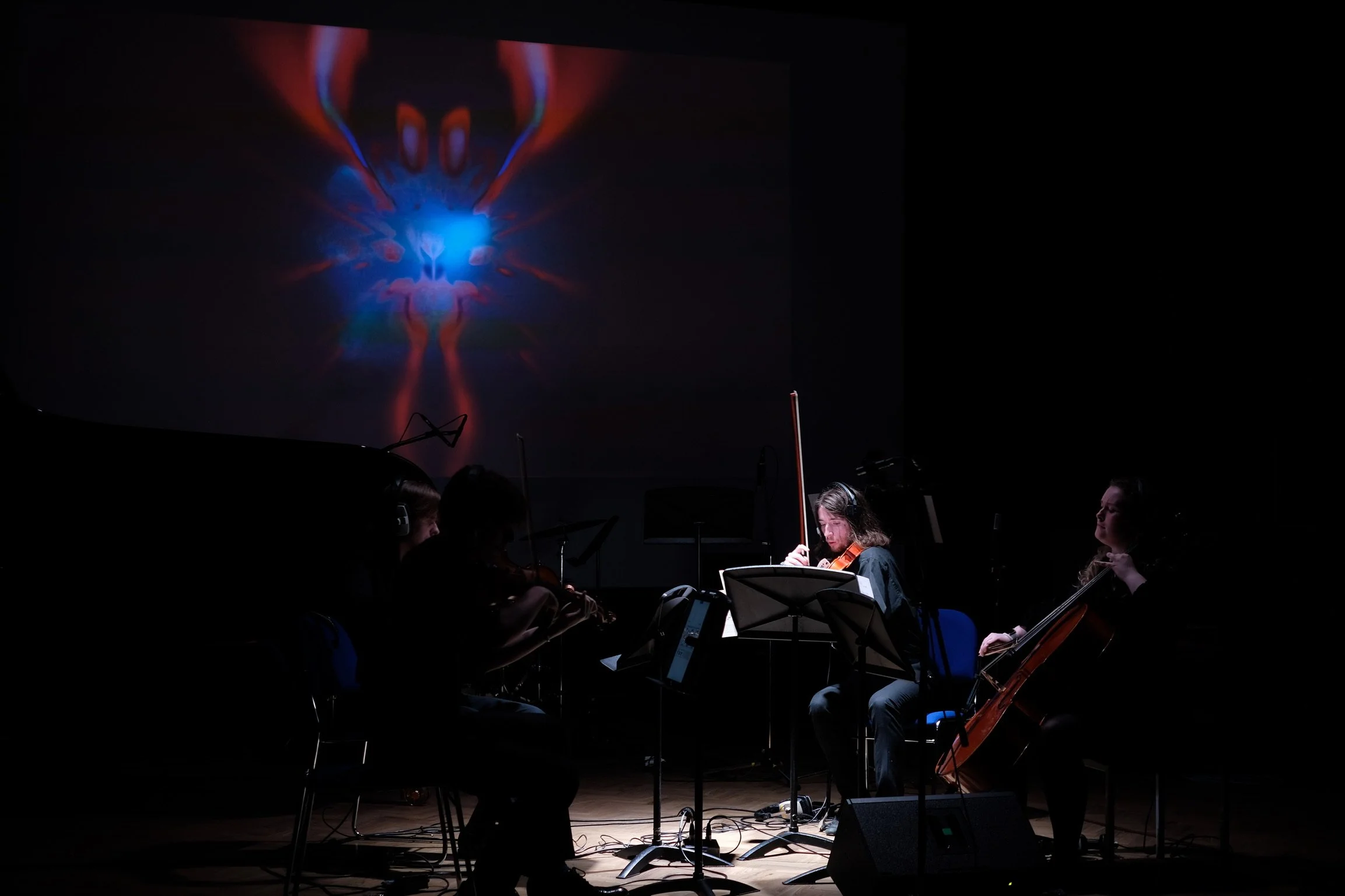 PERFORMER — RIVER EDIS-SMITH