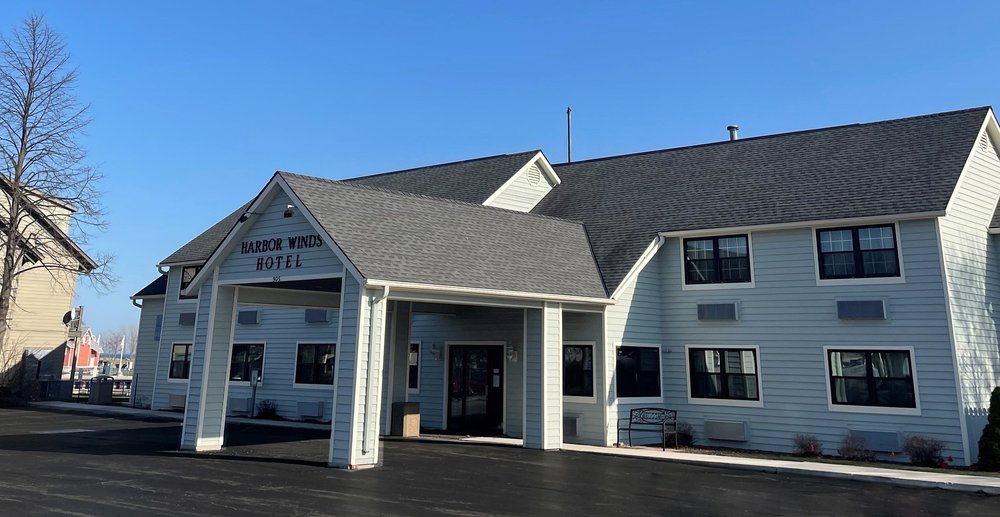 Our Story — Harbor Winds Hotel - Sheboygan, Wisconsin