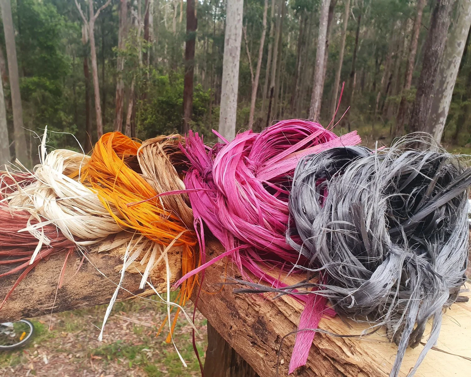 About 4 — BARE WEAVING