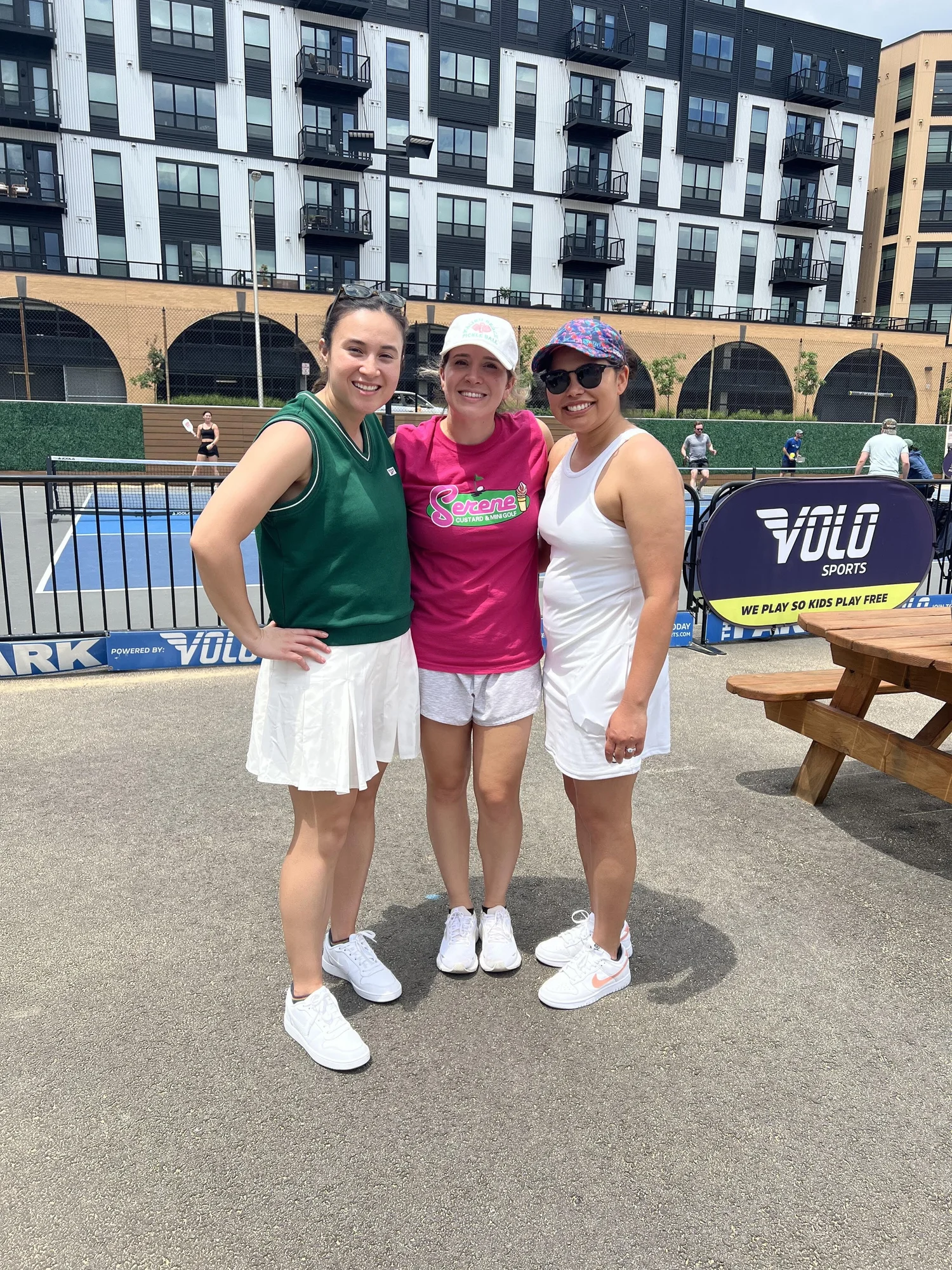 Reserve a court — Club Volo