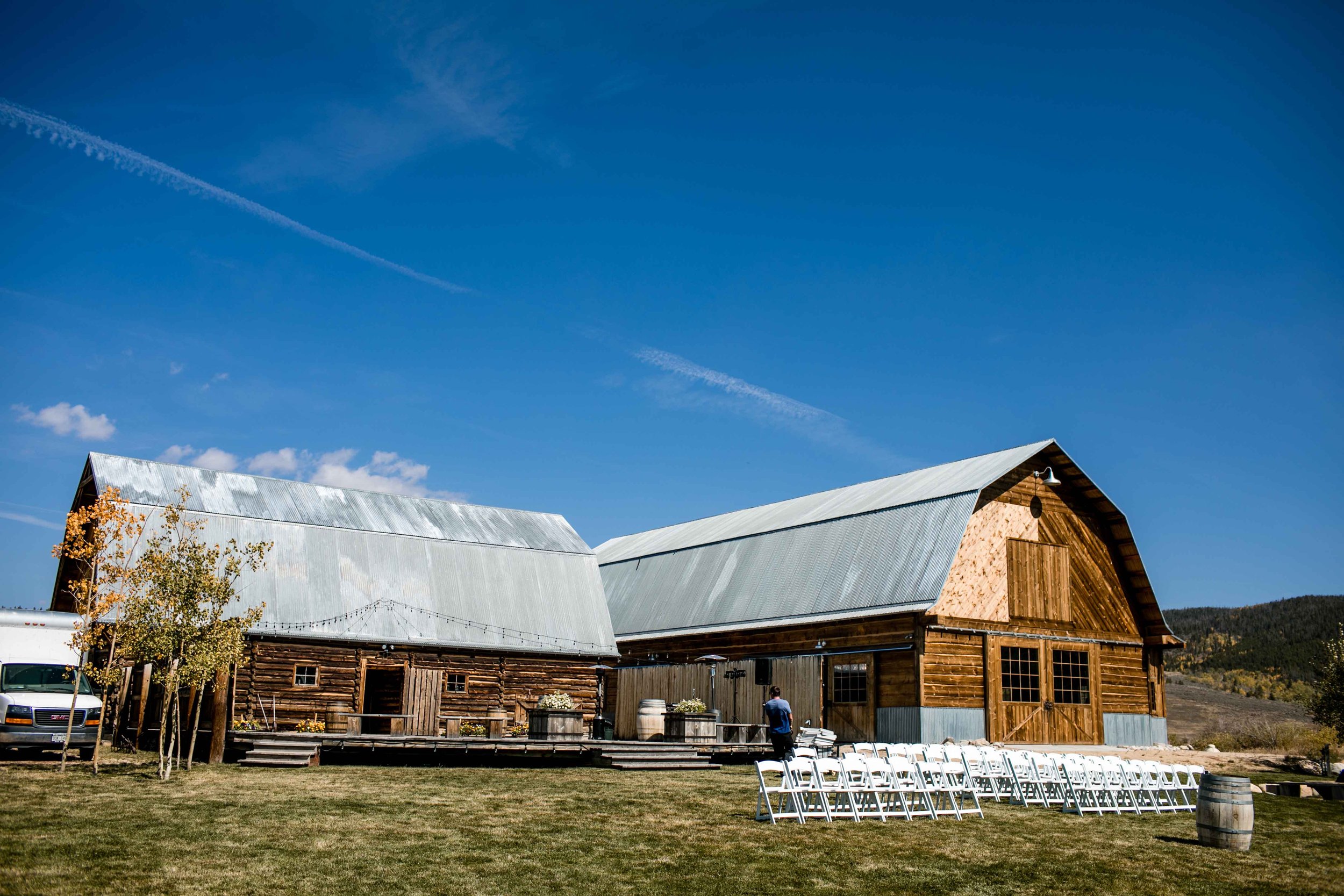 Dreamy Autumn Wedding Filled with Fall Foliage — Strawberry Creek Ranch