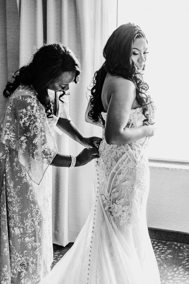 AES Photography - Classic, Colorful, Wedding Photography