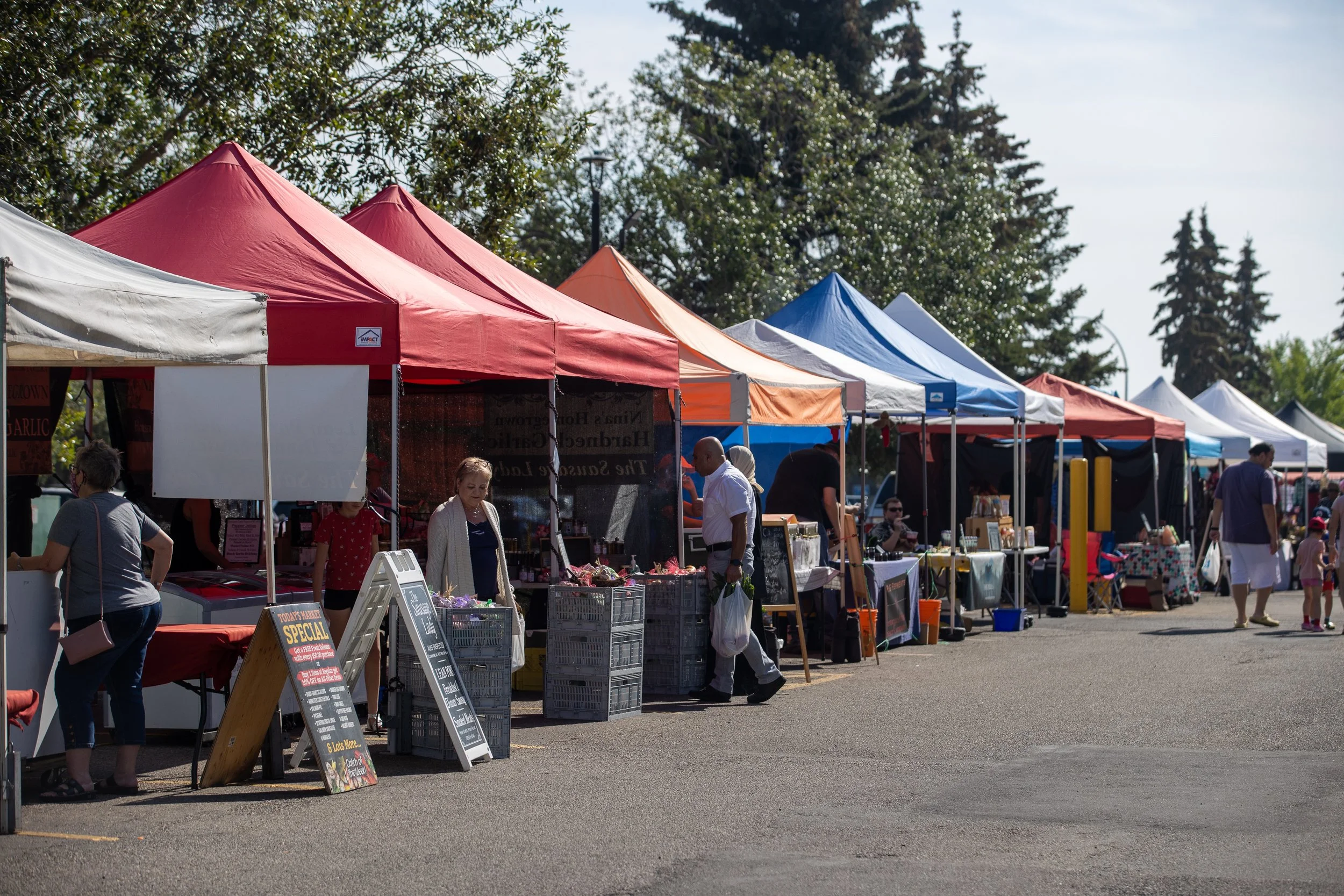 Callingwood Farmers Market | Discover Local Vendors Today