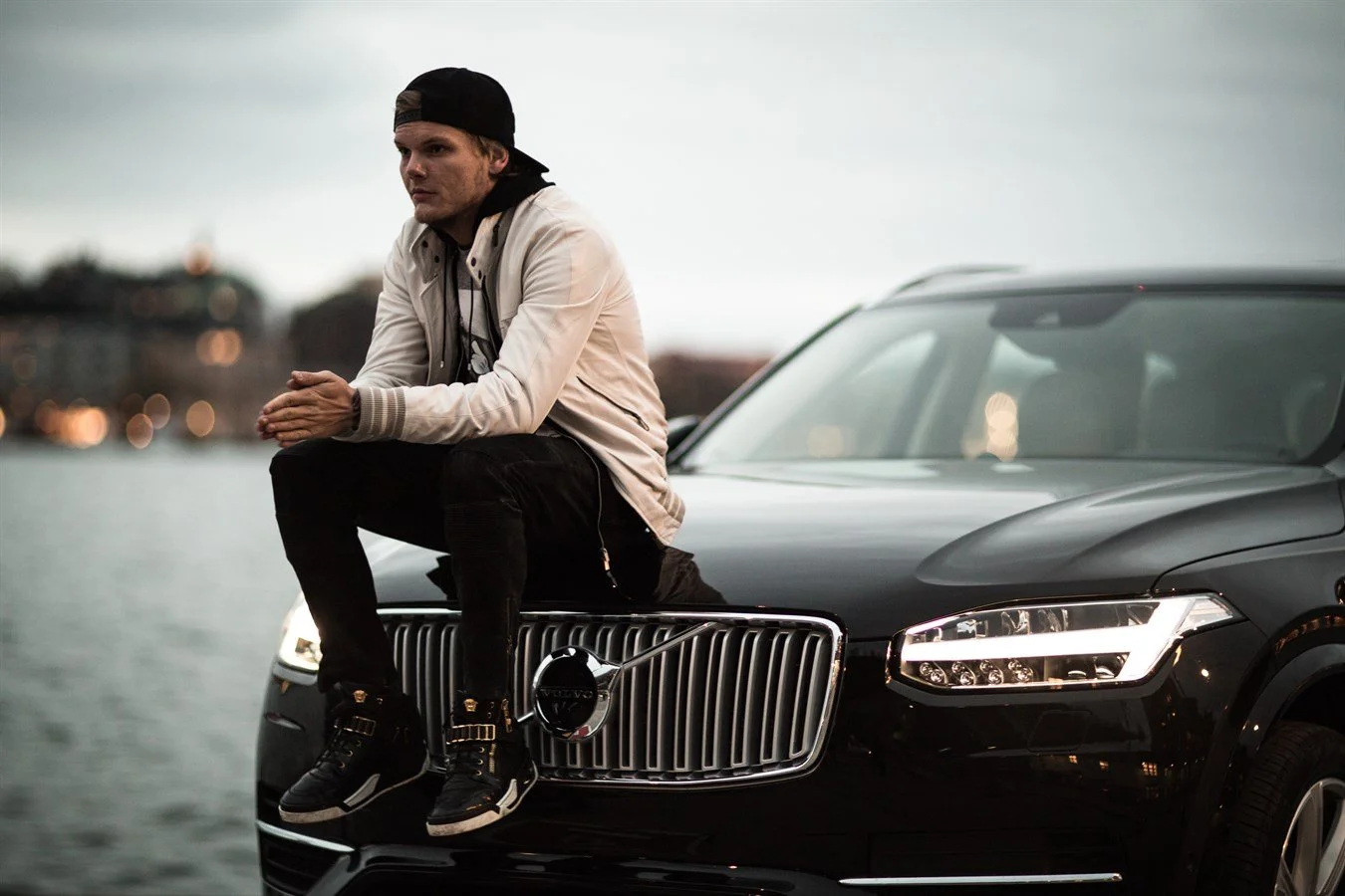 Avicii x Volvo — Connected Artists