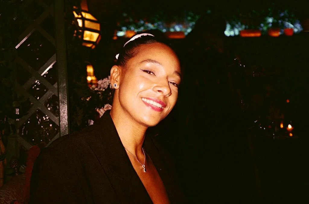 About 1 — Axa Hynes