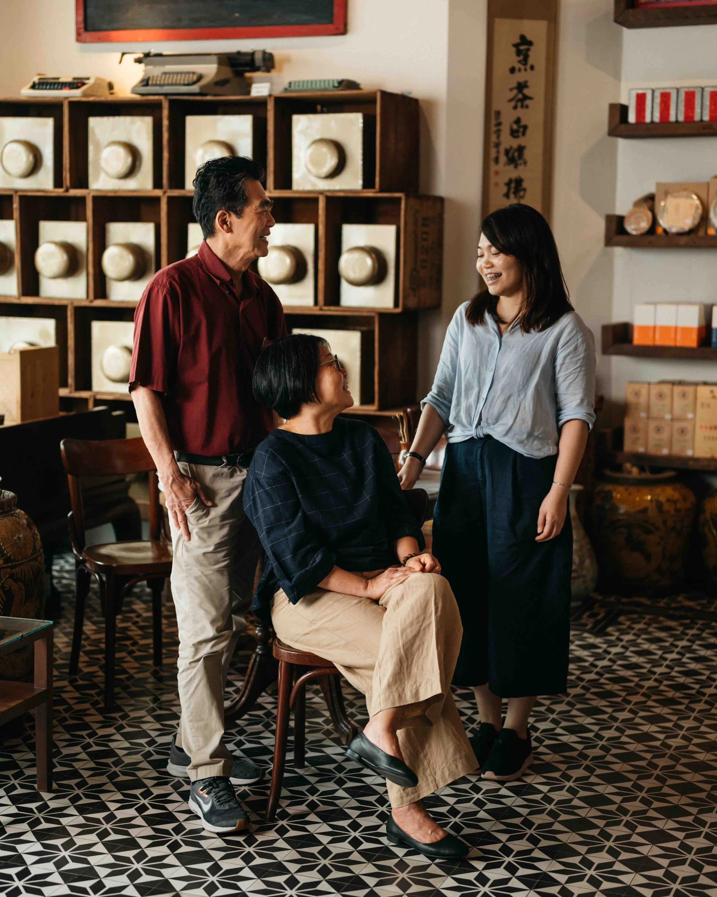 Our Story — Ten Yee Tea 天一茗茶