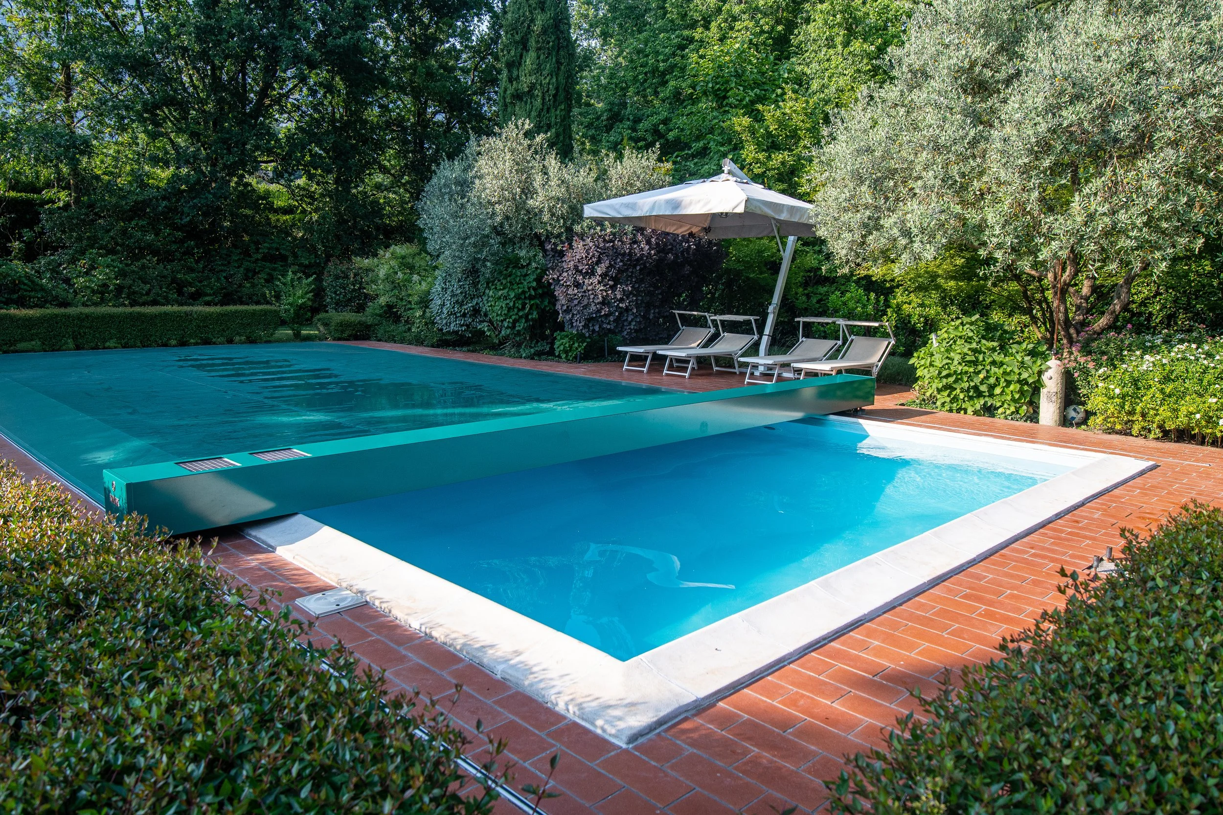Coverseal - Automatic pool safety covers — Lighthouse Pools