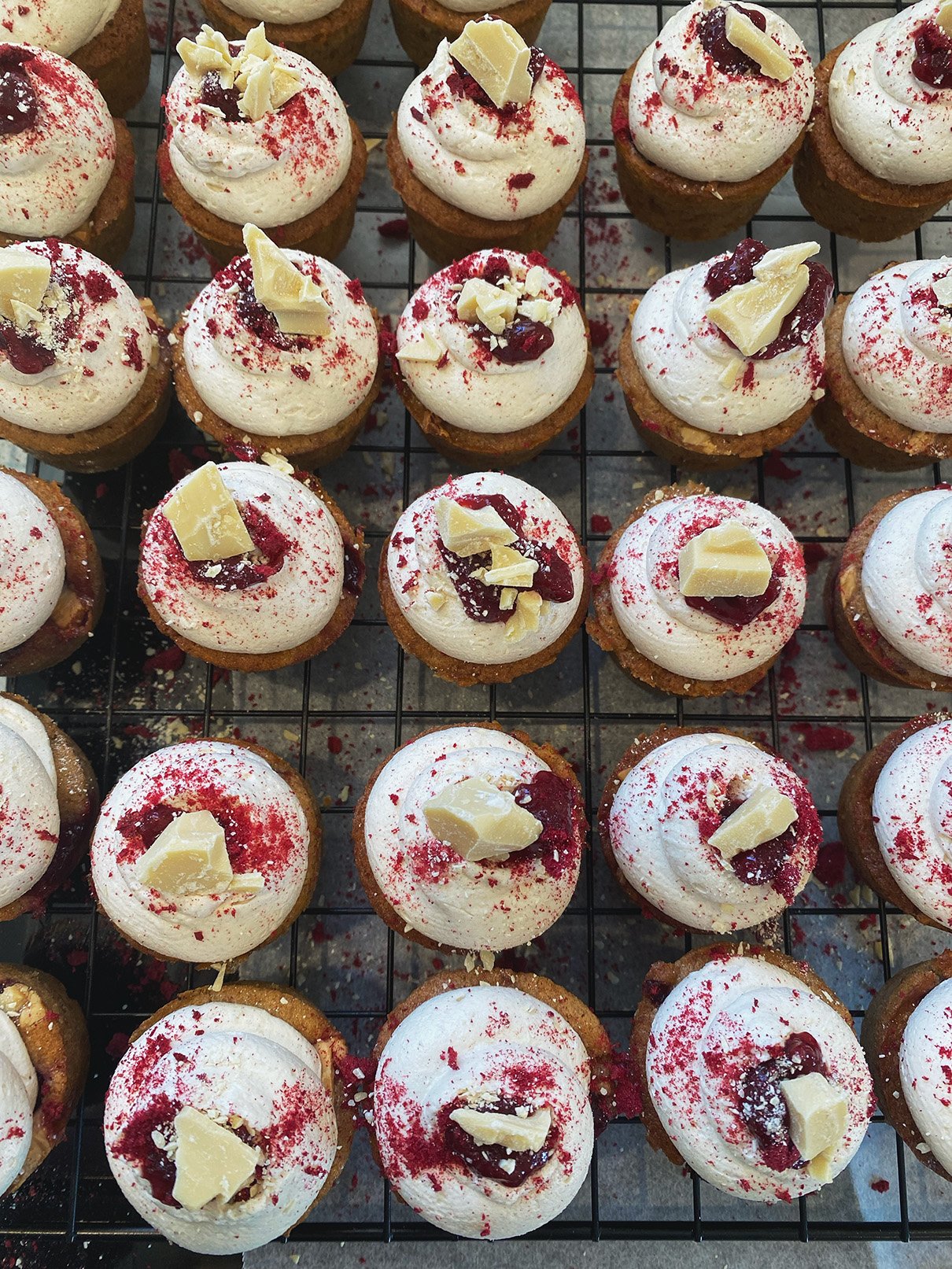 Made by Paige — Mini Cakes