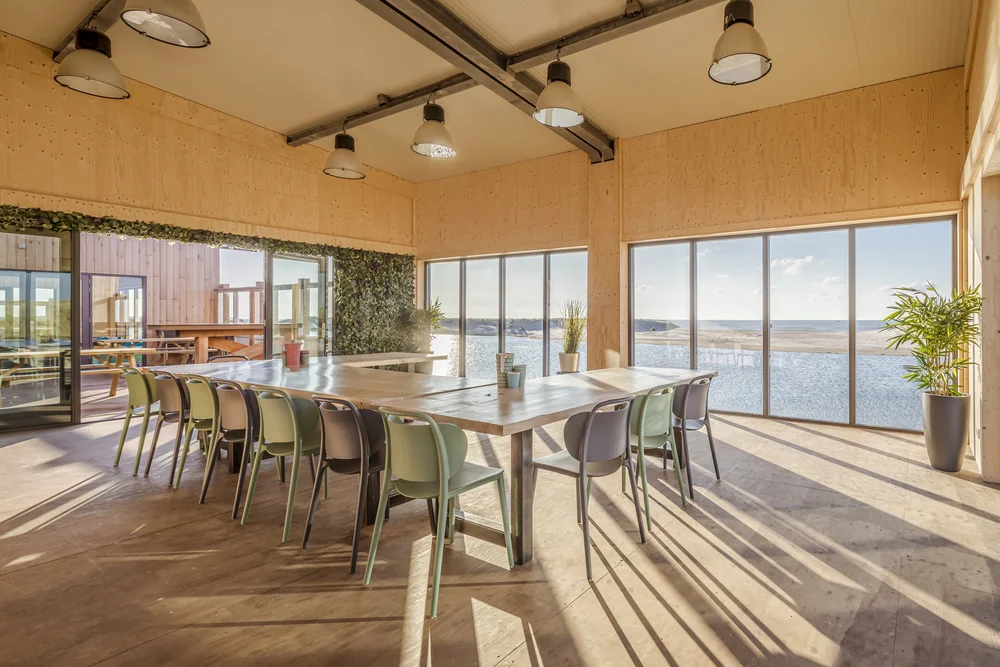 Meetings on the beach - Strandhotel Camperduin