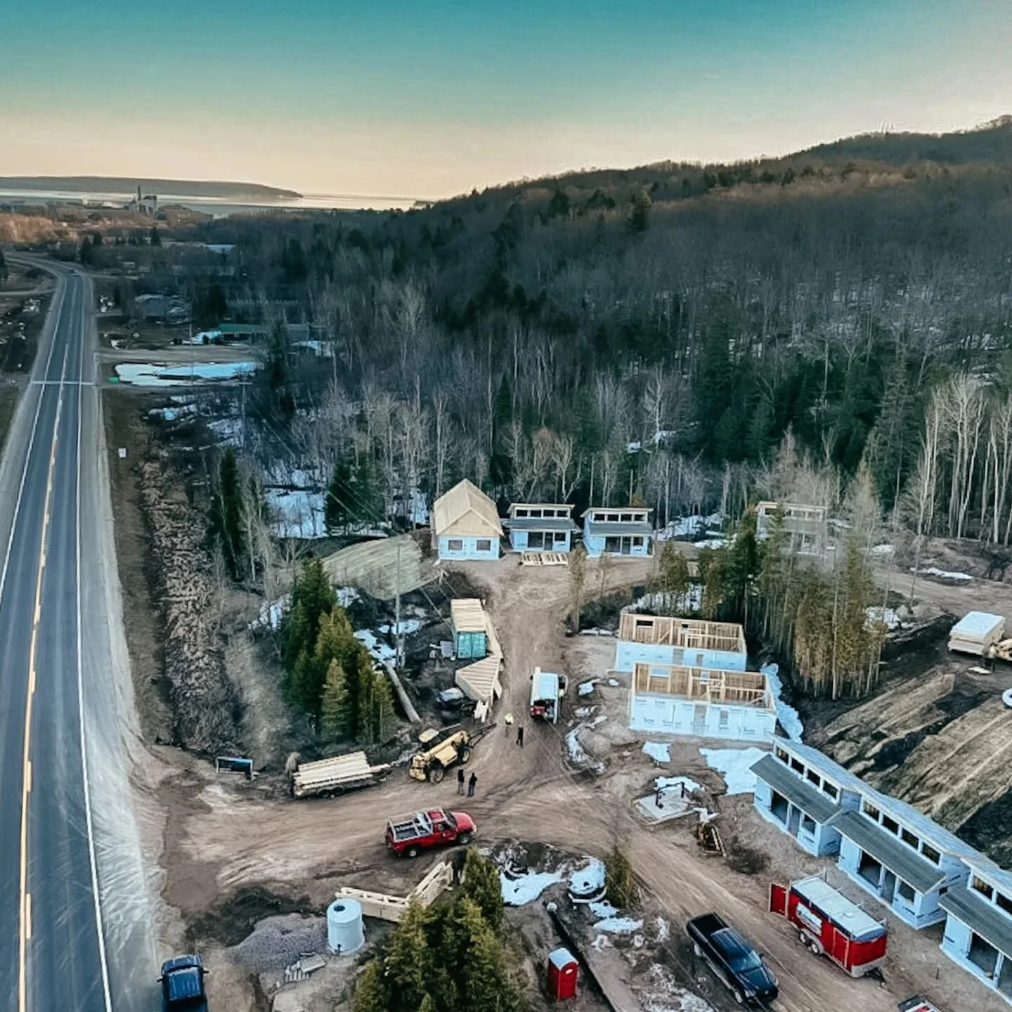 EXPLORE Munising Alger Falls