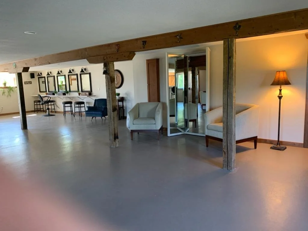 Tour — Pond View Barn