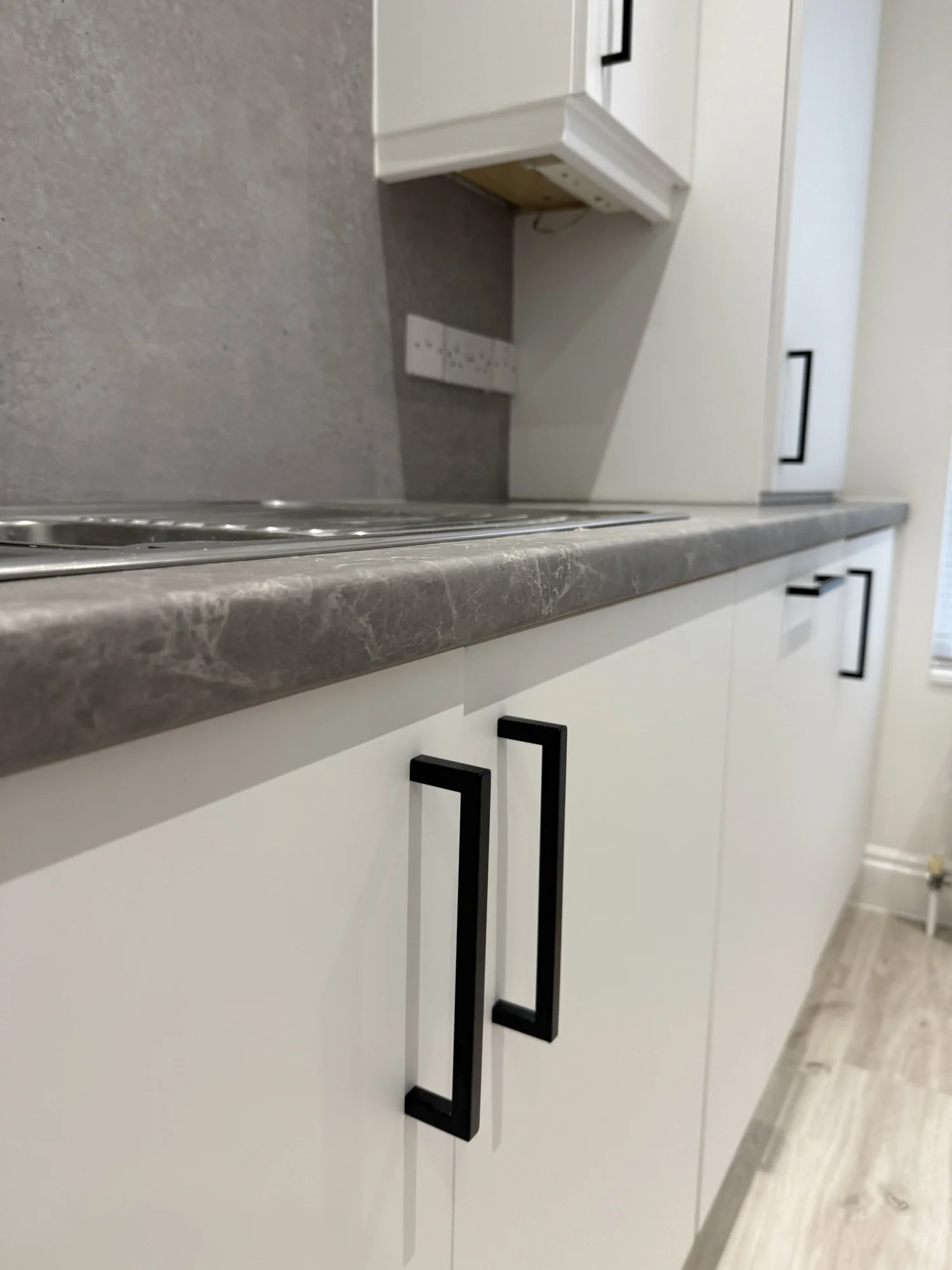 LUXE KITCHEN WRAPS - Kitchen, Worktop & Furniture Vinyl Wrapping Experts
