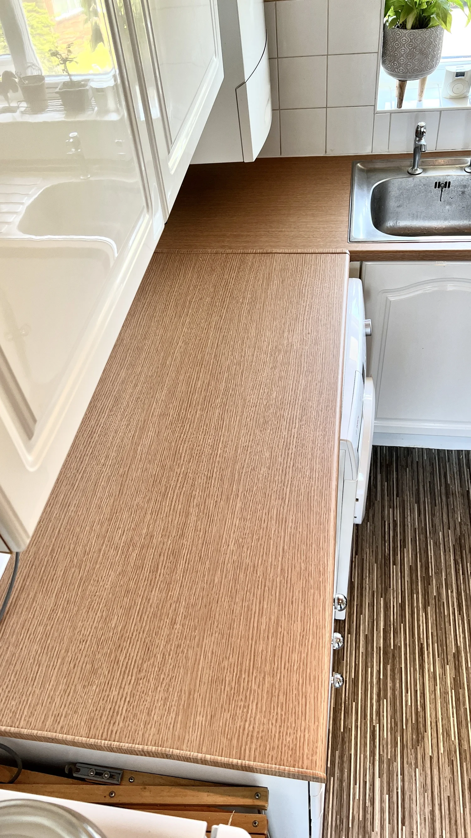 LUXE KITCHEN WRAPS - Kitchen, Worktop & Furniture Vinyl Wrapping Experts