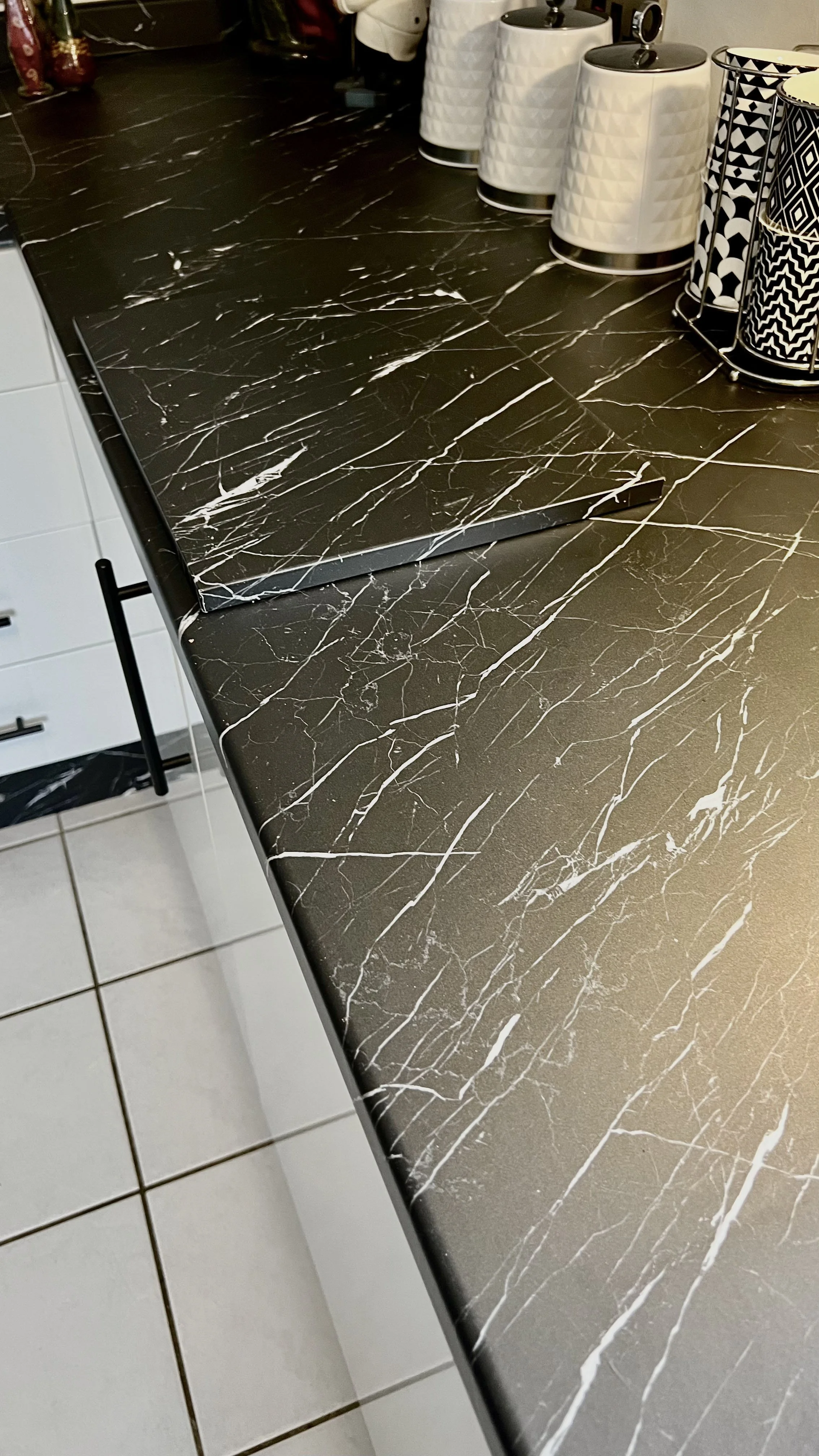 LUXE KITCHEN WRAPS - Kitchen, Worktop & Furniture Vinyl Wrapping Experts