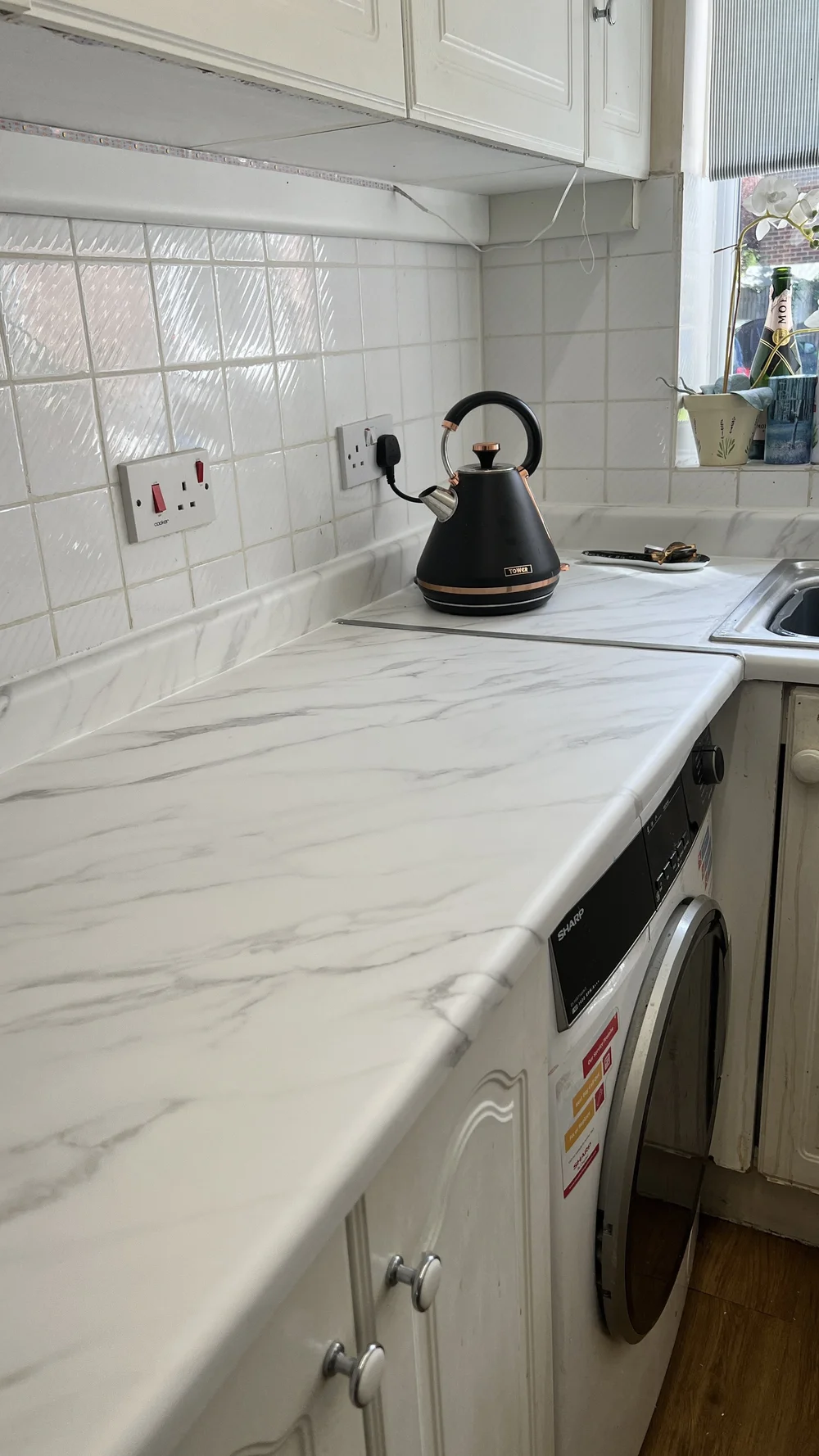 LUXE KITCHEN WRAPS - Kitchen, Worktop & Furniture Vinyl Wrapping Experts