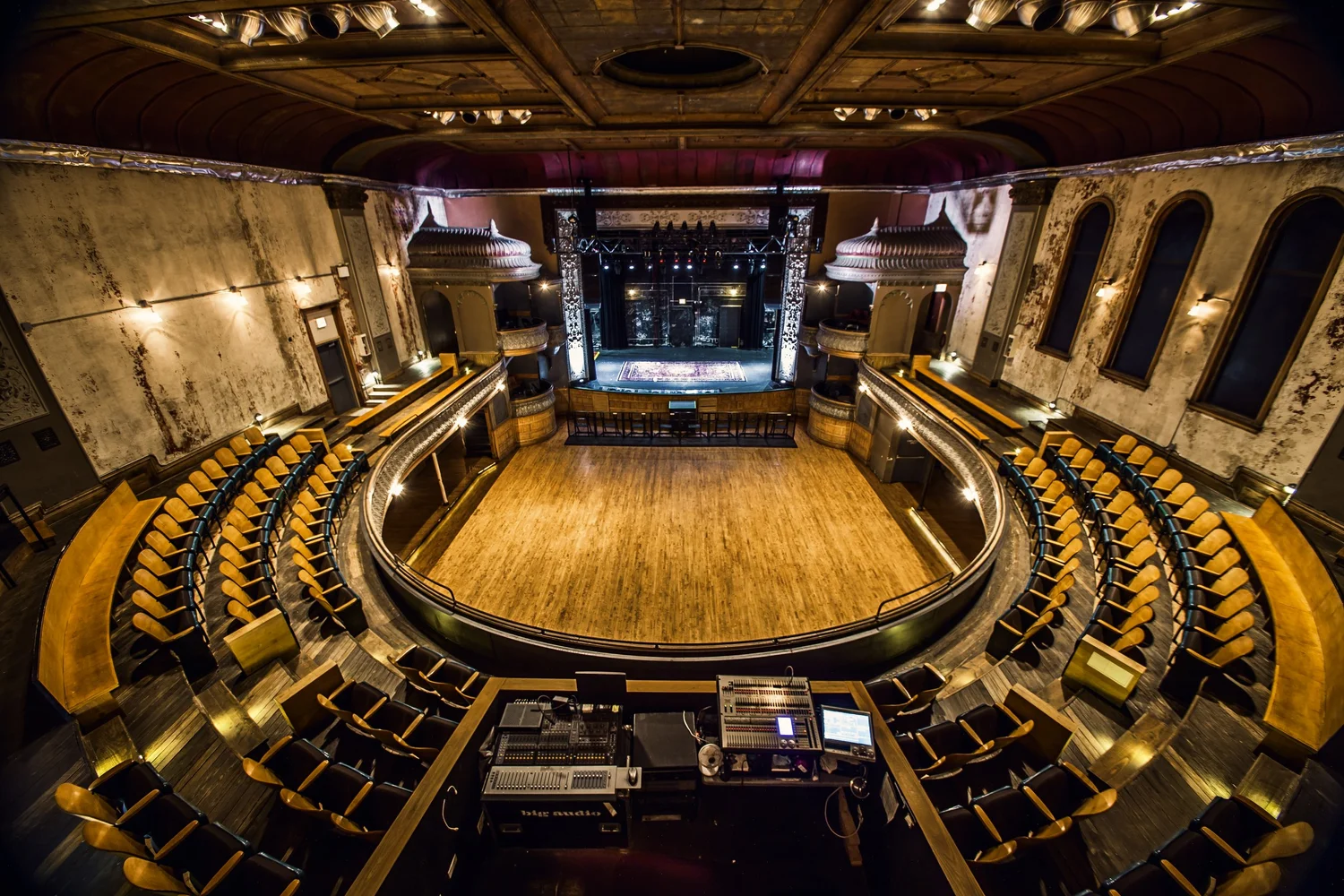 Thalia Hall — 16 On Center