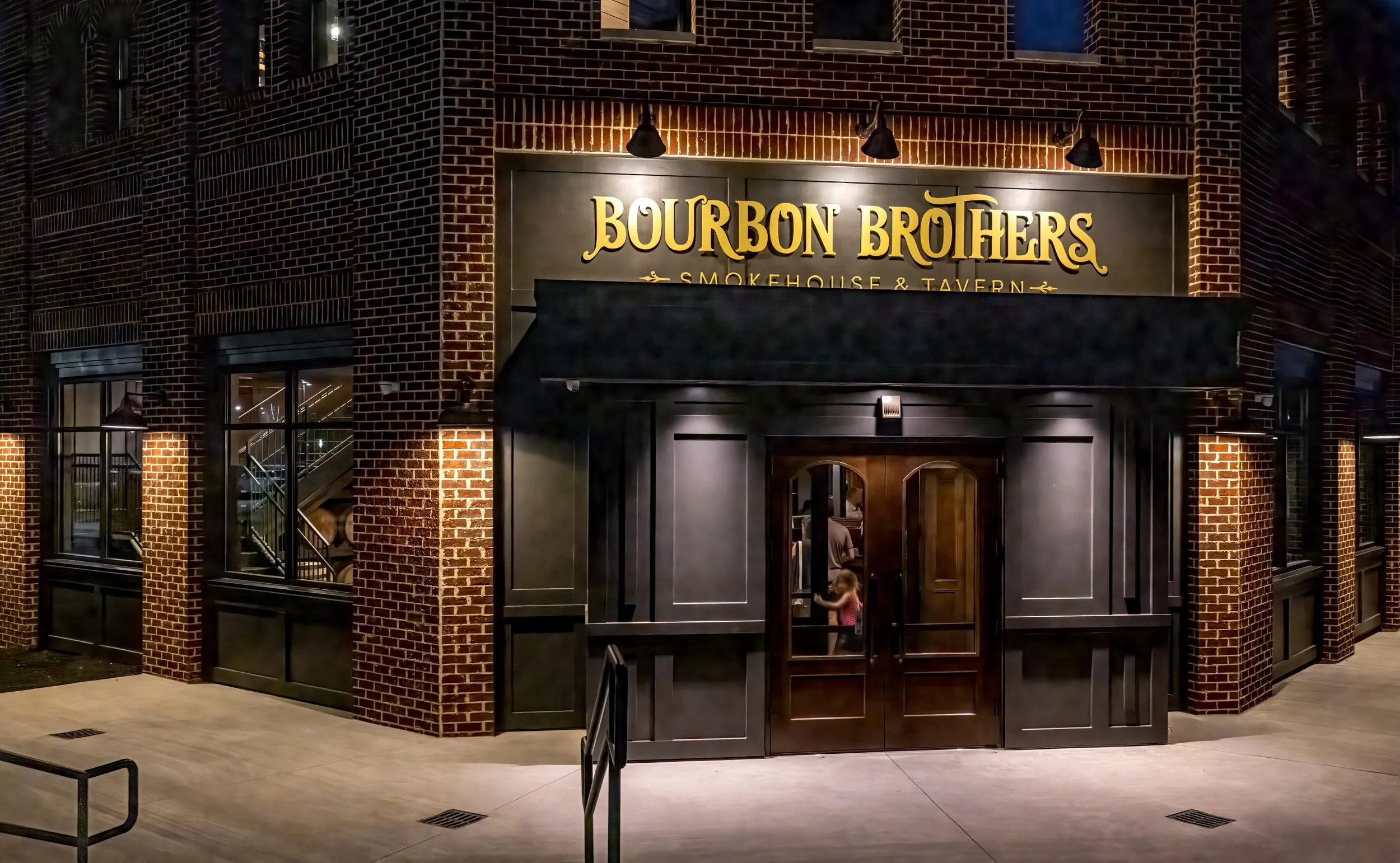 Gainesville Restaurant | Bourbon Brothers Smokehouse & Tavern
