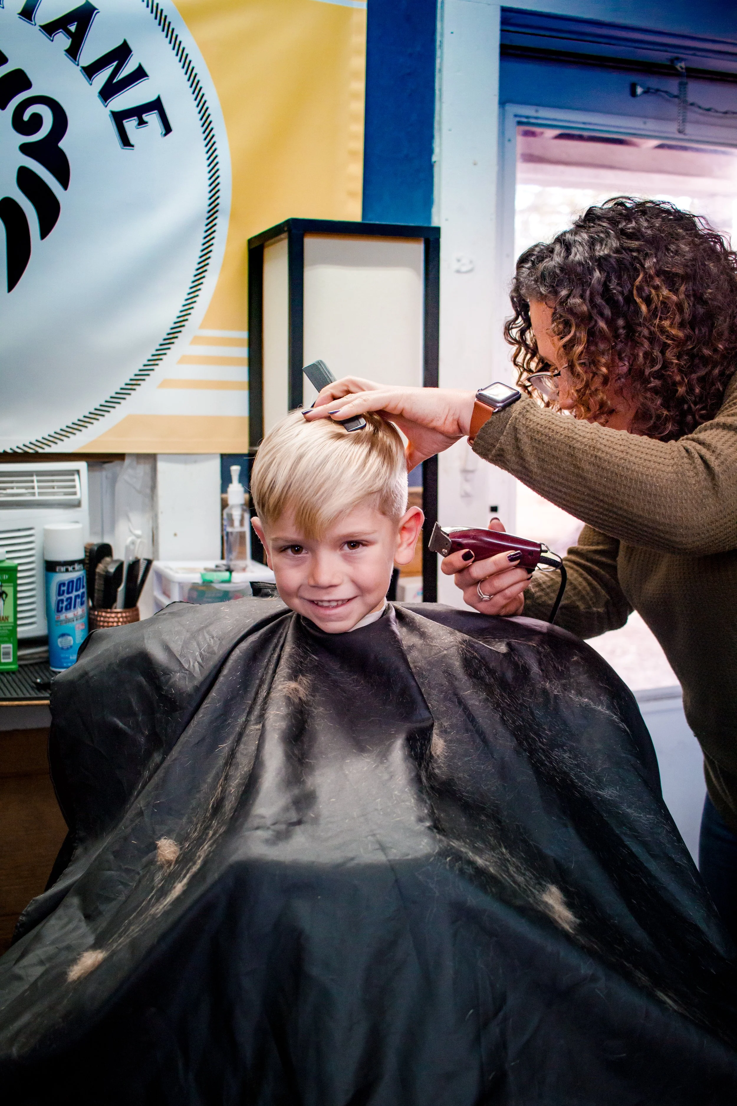 About Us — Tame The Mane