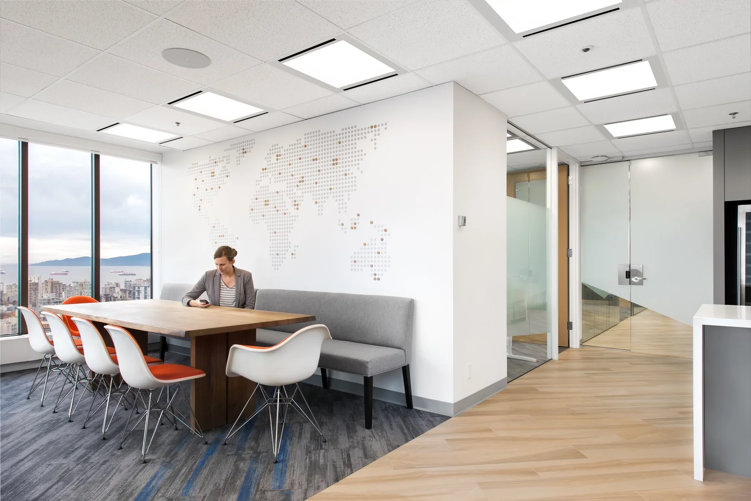 Management Office by SSDG Interiors — Kim Muise Design & Photography ...
