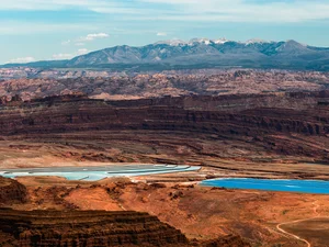 Potash Ponds Near Moab: Why the Blue Evaporation Pools Exist — Overland ...