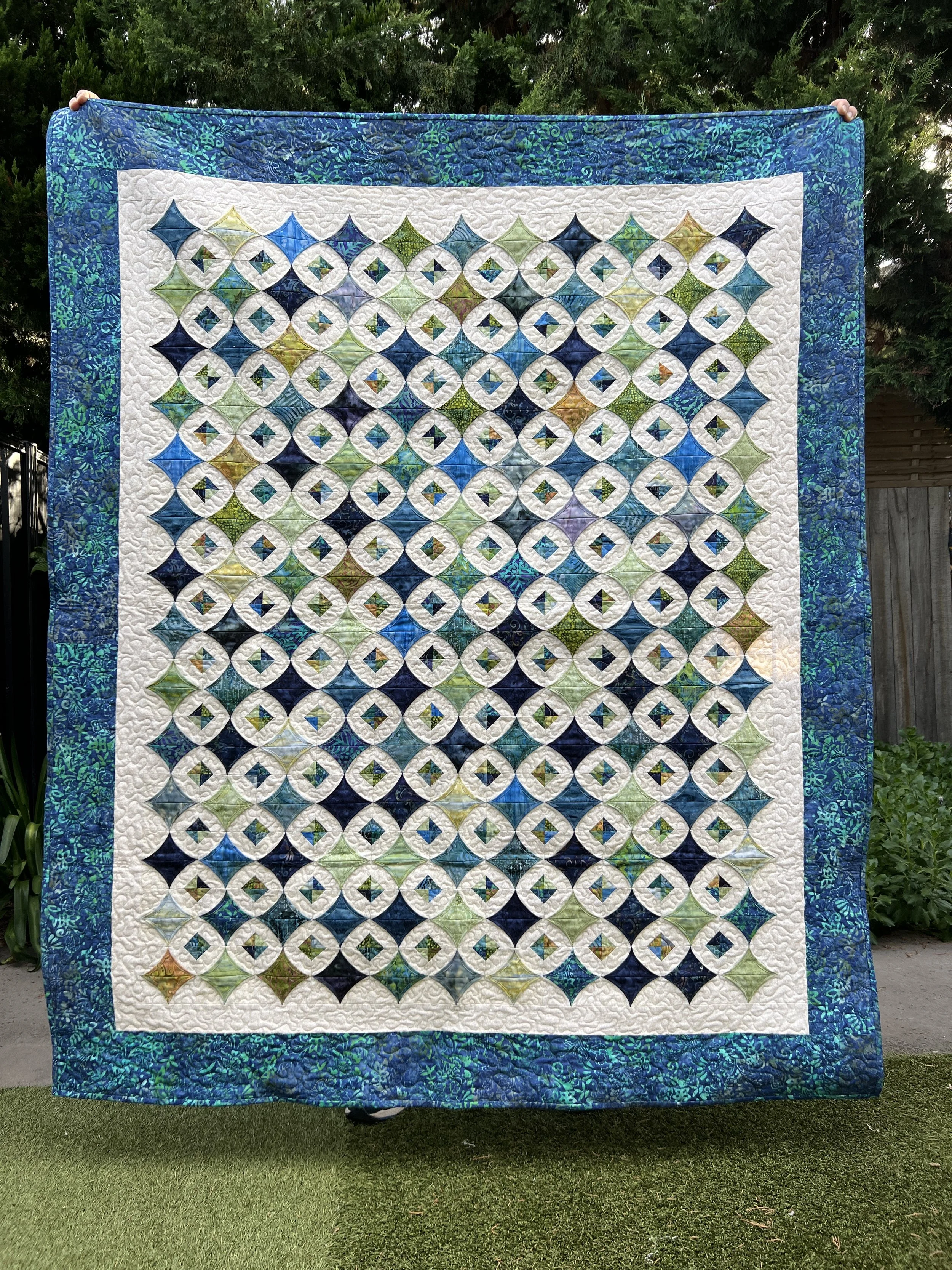 Easy Cathedral Windows — Bits and pieces quilting