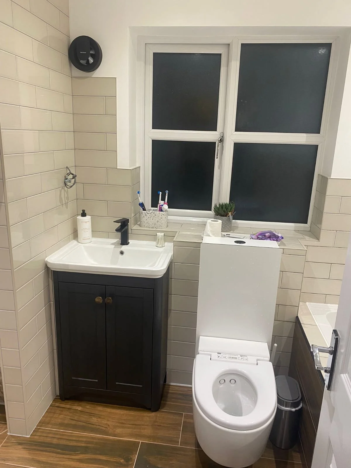 From Scratch Bathrooms & Kitchens