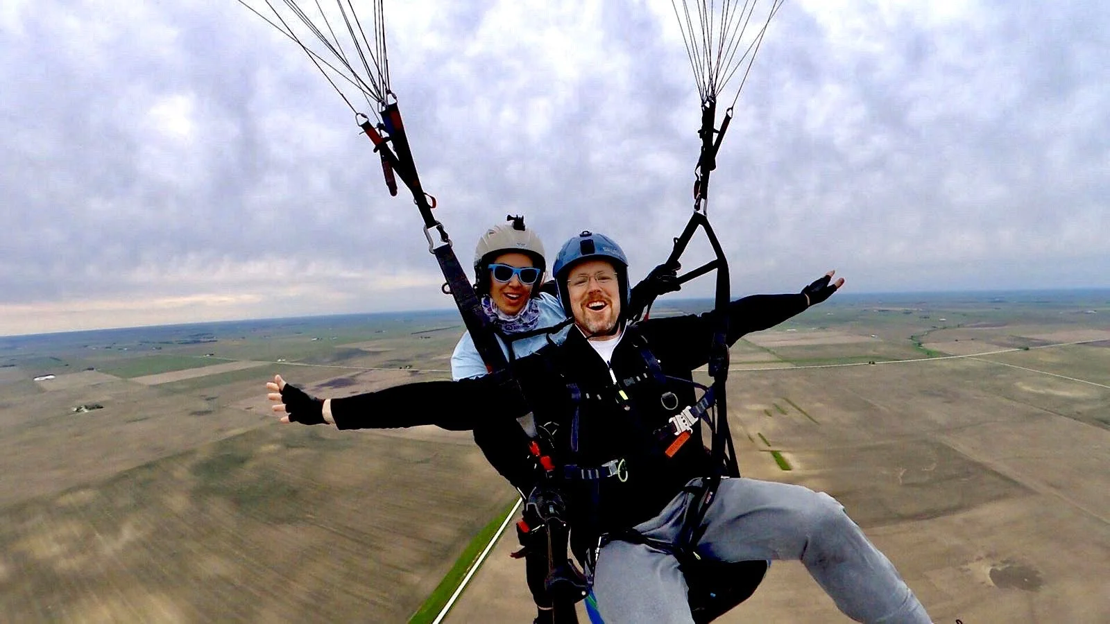 Chicago paragliding