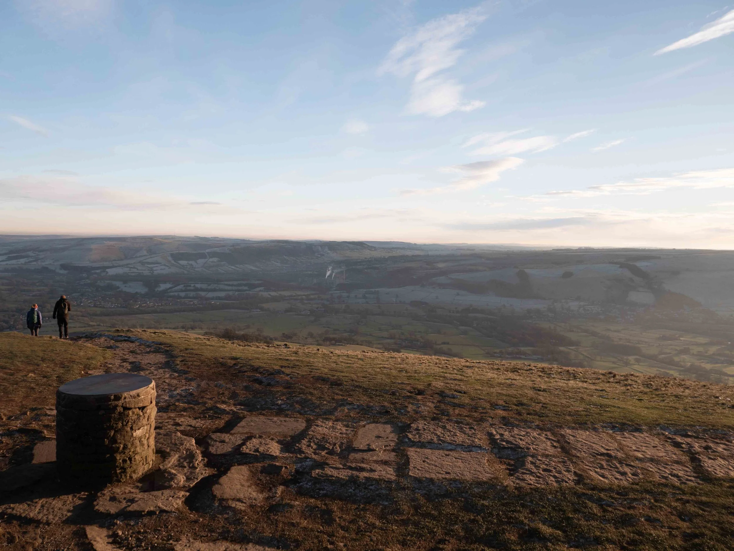 Mam Tor & The Great Ridge Walking Guide - Peak District