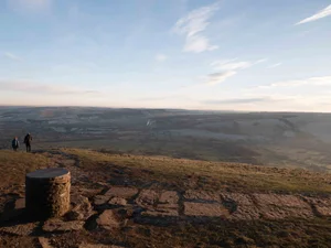 Mam Tor & The Great Ridge Walking Guide - Peak District